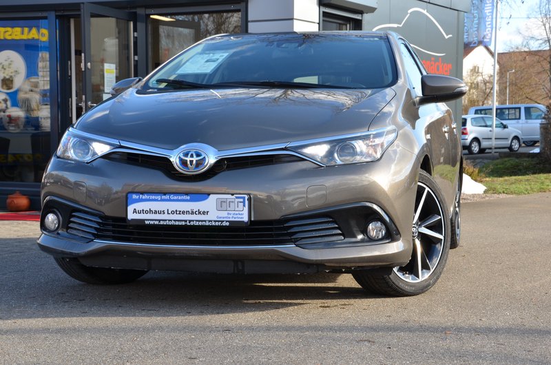 Toyota Auris Hybrid Gebraucht